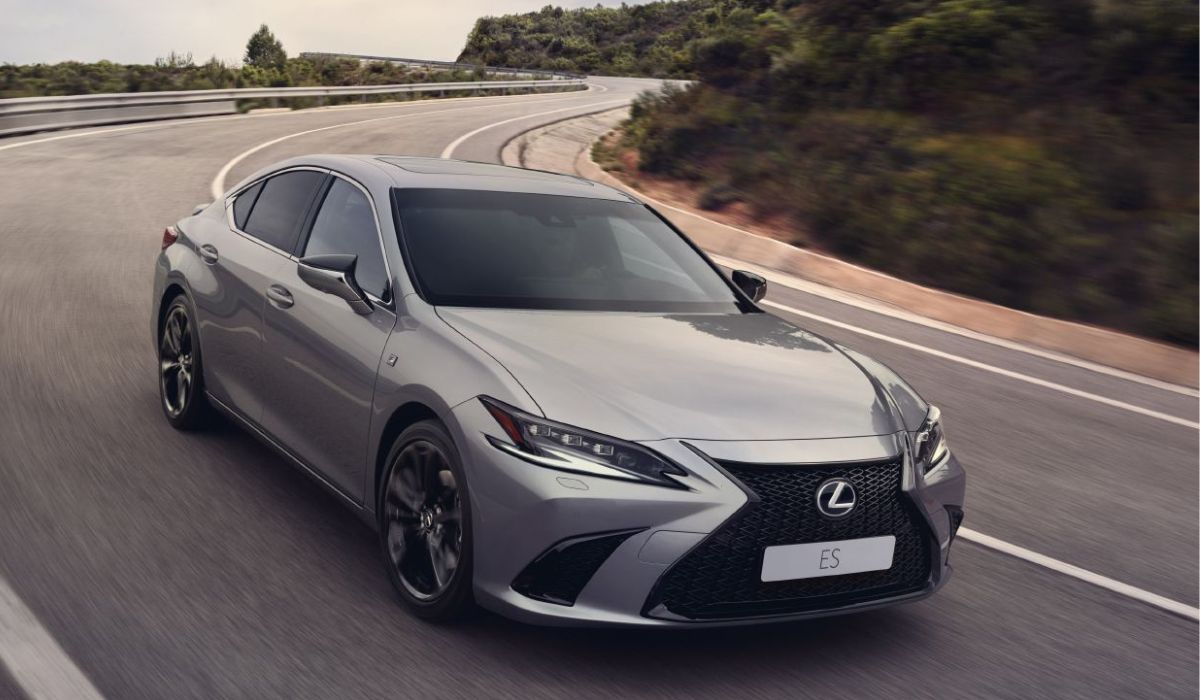 Lexus ES300h: Corte Suprema escogió lujoso auto para renovar su flota ...