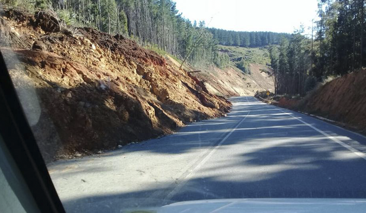 Ordenan cierre de ruta M-80-N (Pelluhue - Cobquecura) debido a ...