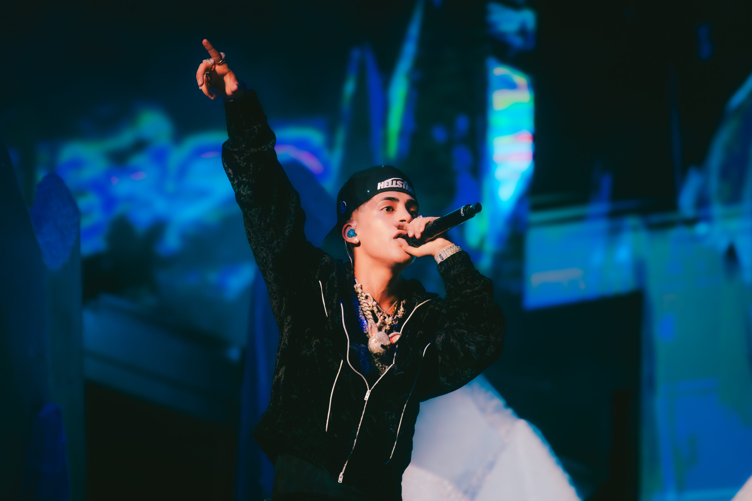 Cris MJ cancela shows en Europa tras confuso incidente en Alemania: fue ...